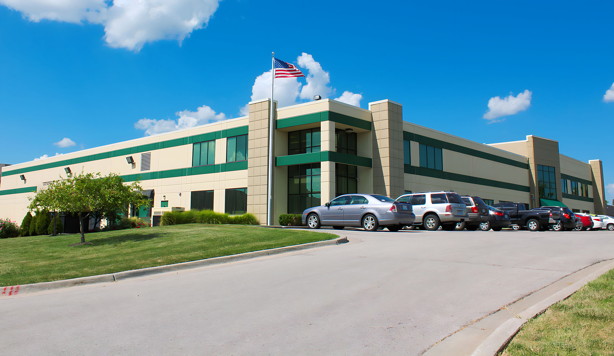 Pro Athlete Headquarters - Luke Draily Construction