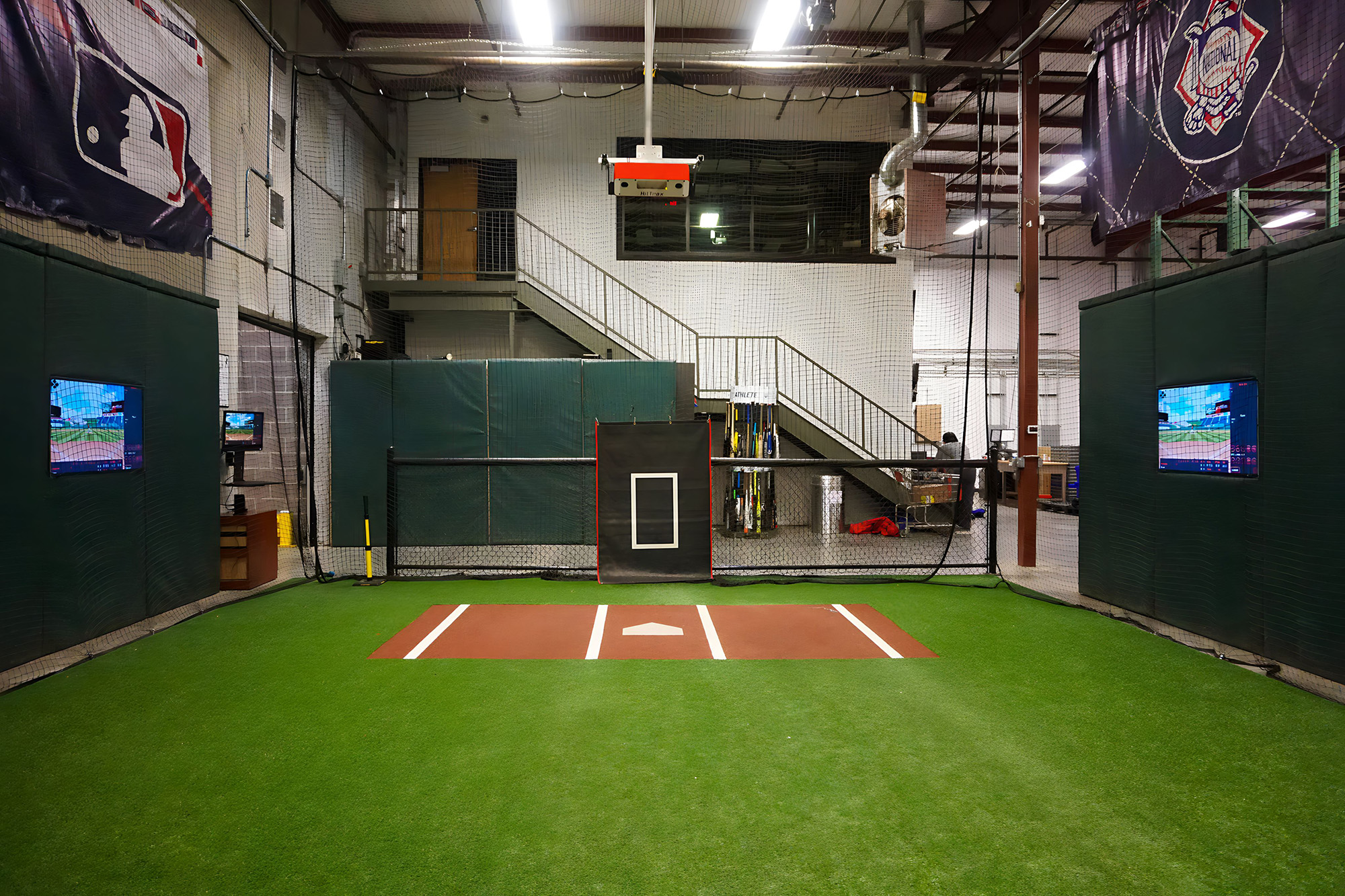 Pro Athlete Headquarters - Luke Draily Construction